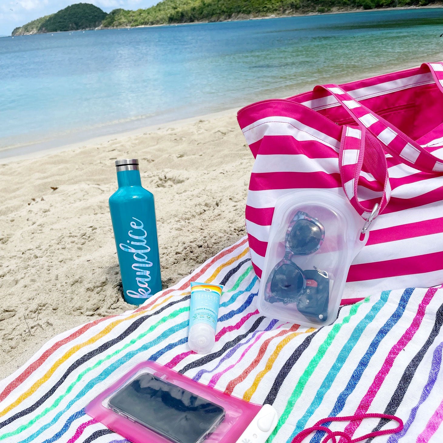 7 Beach Must Haves – Barque Gifts